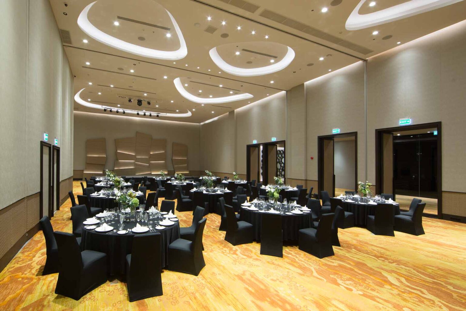 Best Wedding Venue Pattaya | Mövenpick Siam Hotel Na Jomtien